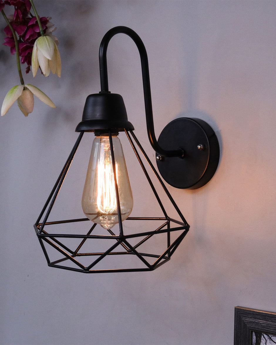 Wall Lamps & Scones – Homesake.in
